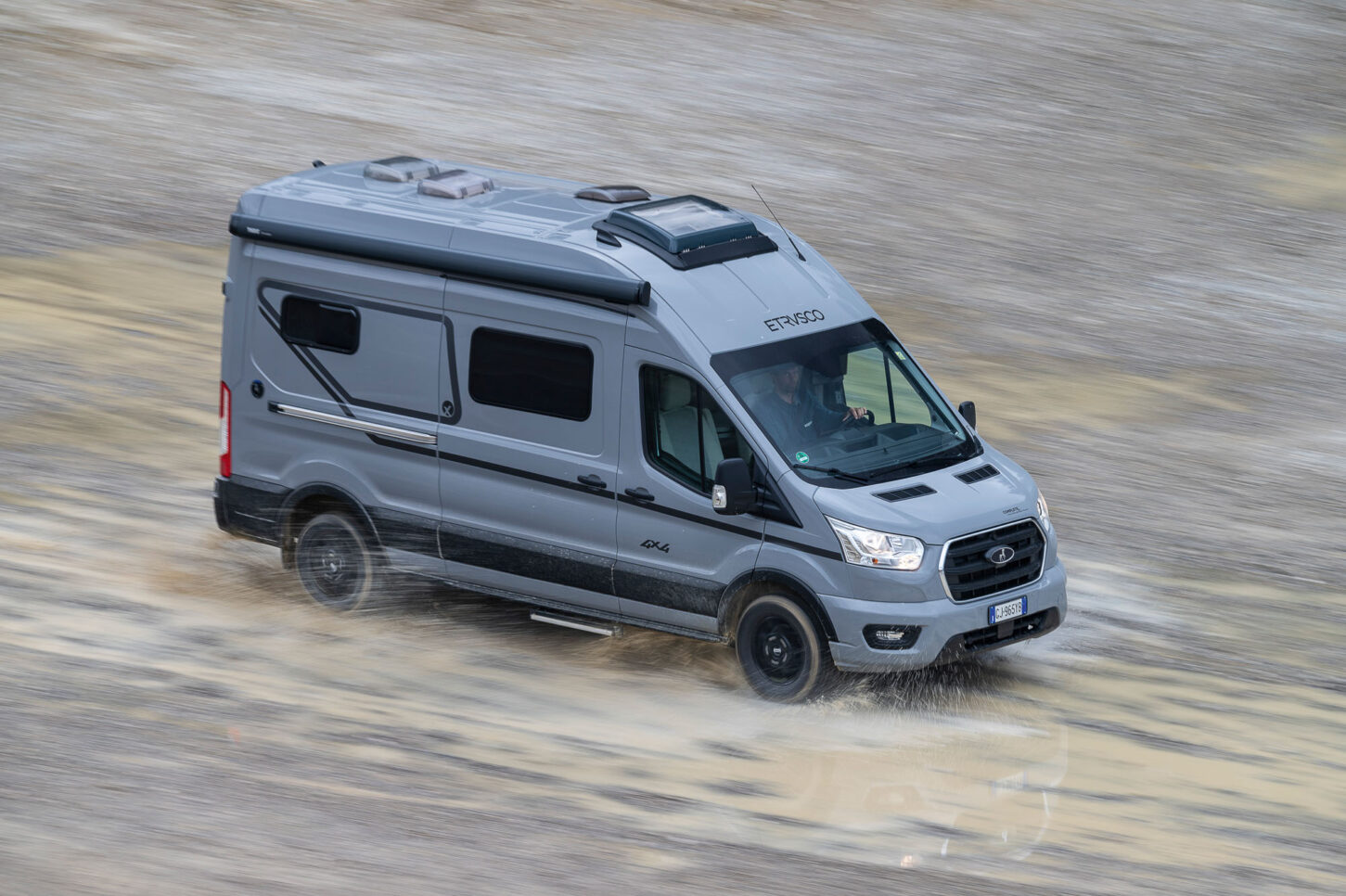 4x4 Camper & Geländewagen im Offroad Test - explorer Magazin